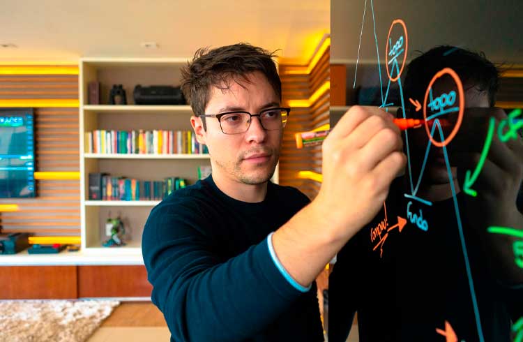 Empresário critica Suriel Ports, famoso day trader do YouTube